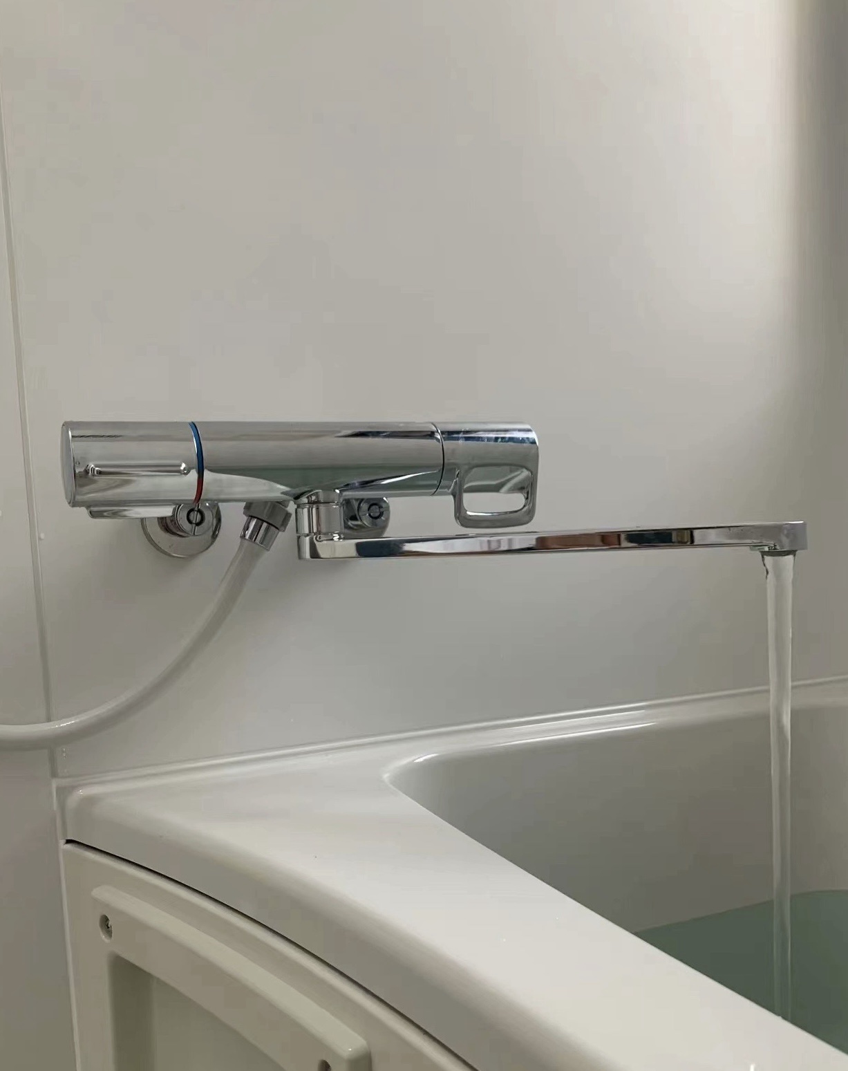 Japanese Modular Bathroom by Lixil (SMC Technology) - visit